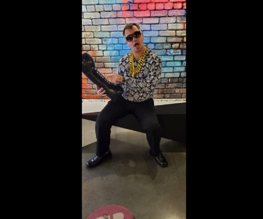 Live At Space Men's 90s Hip Hop Rapper Necklace Chunky Fake Gold ...