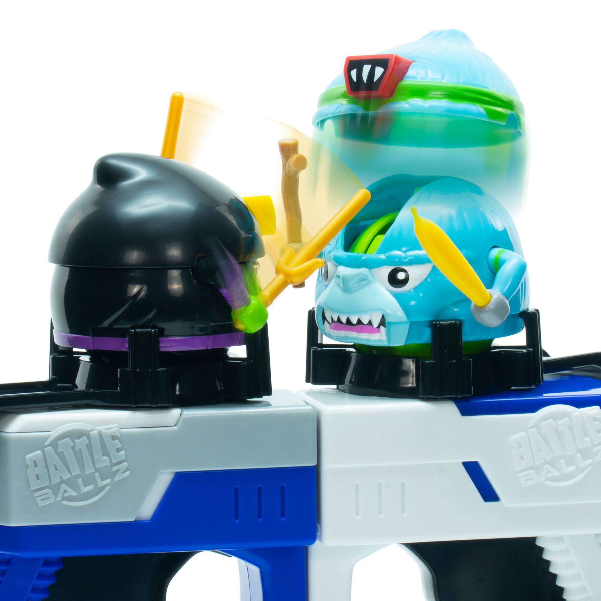 Buzz Bee Toys Battle Ballz: Battle Pack Bruiser & Ninjika 2 Warriors ...