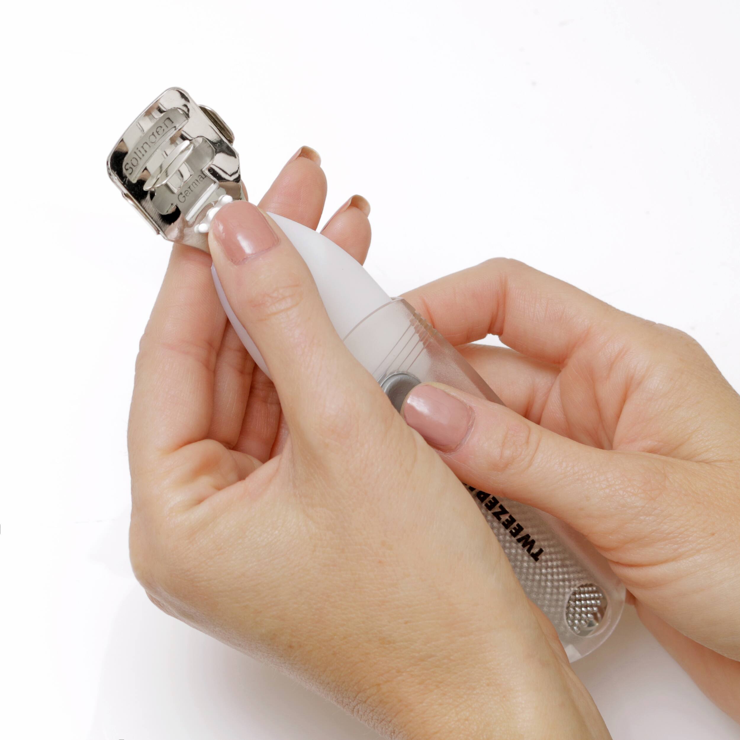 Best Buy: Tweezerman Safety Slide Callus Shaver & Rasp White/Silver 5055-R