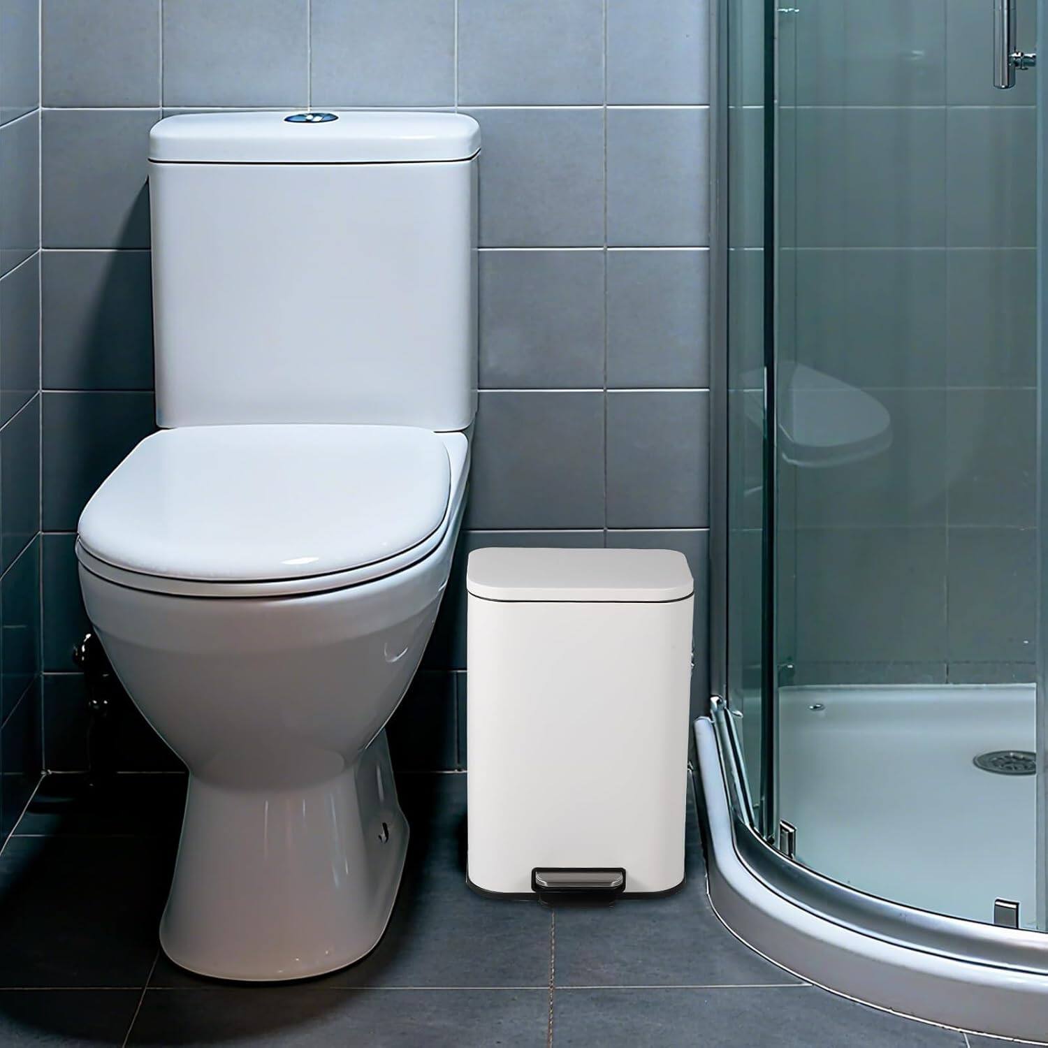 Jojoka 3.2 Gallon Stainless Steel Step Trash Can with Soft Close Lid ...