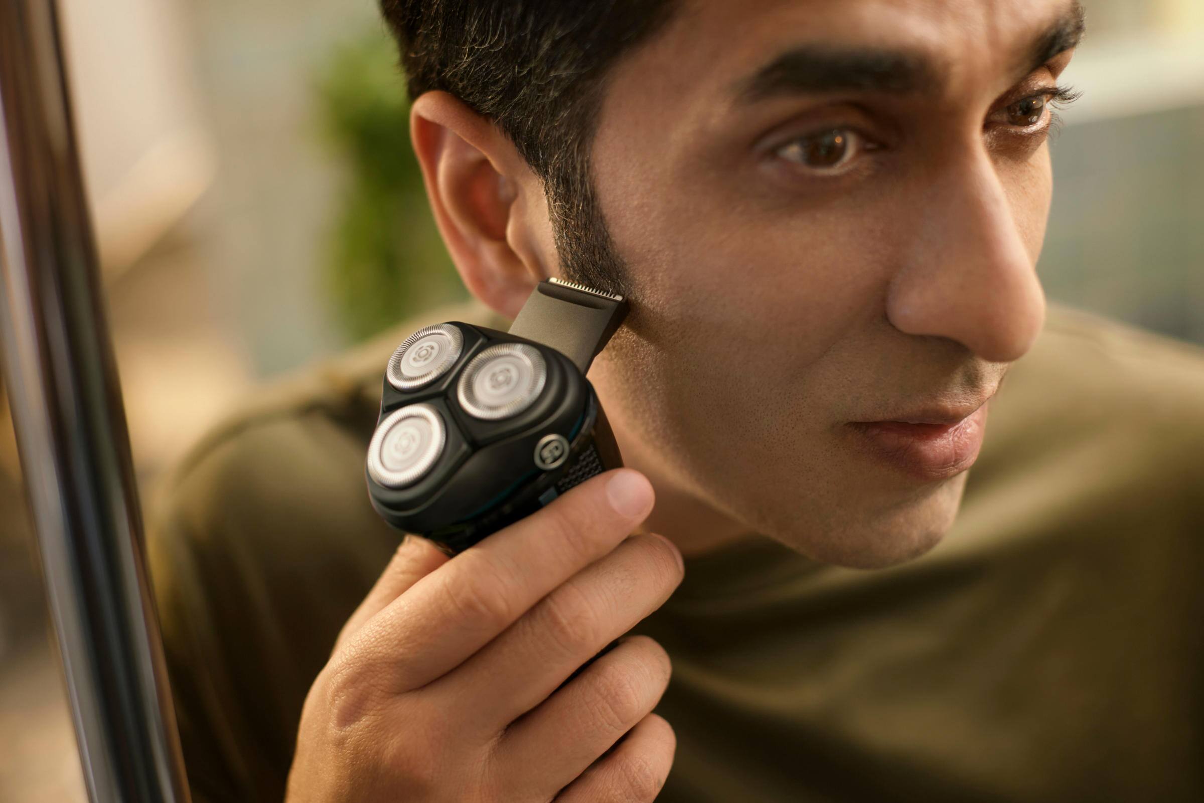 Customer Reviews: Philips Norelco Shaver 3600, Rechargeable Wet & Dry ...