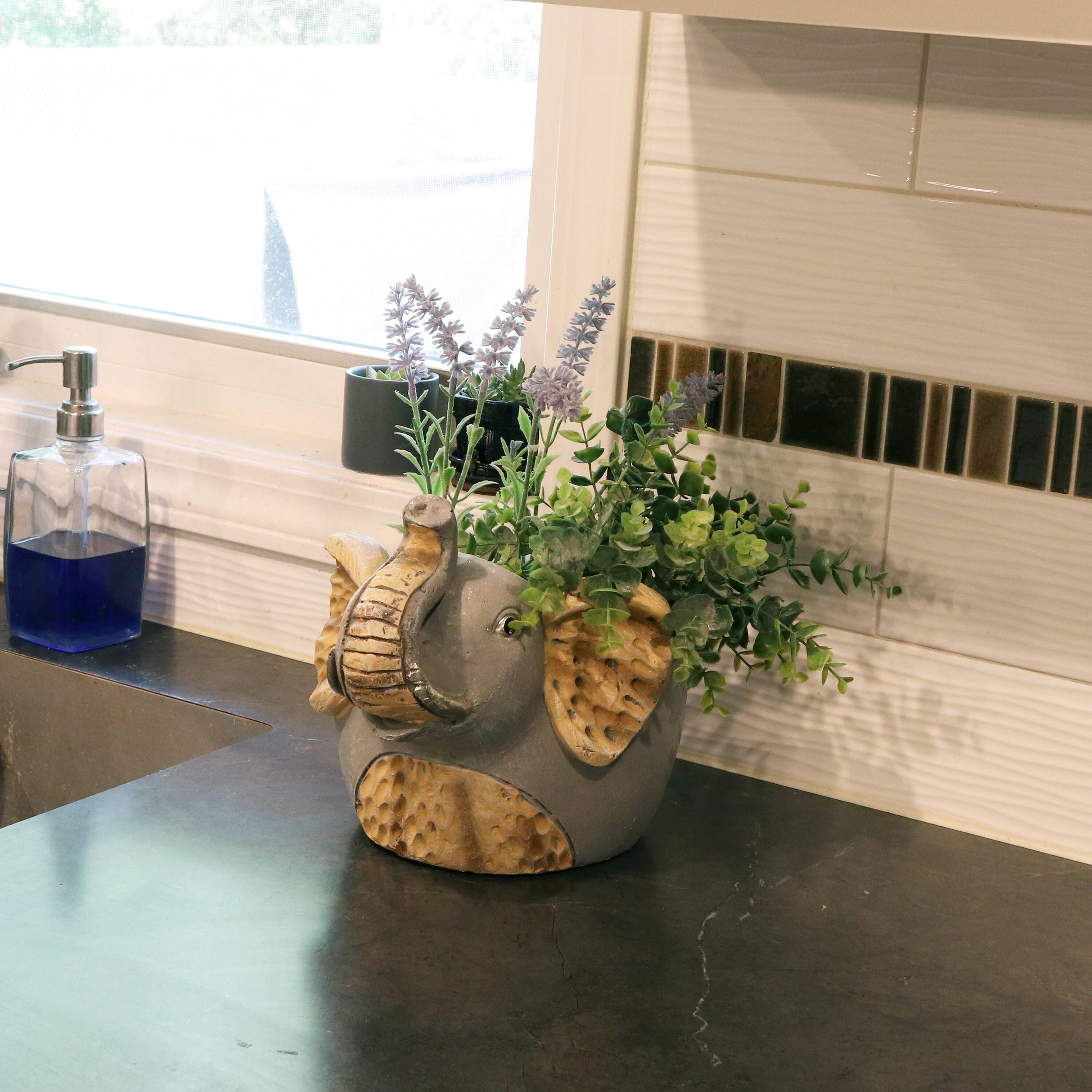 Sunnydaze Magnesium Oxide Elsie the Elephant Indoor Plater Statue 8.5 ...