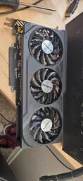GIGABYTE NVIDIA GeForce RTX 4070 SUPER Windforce OC 12GB GIGABYTE NVIDIA GeForce RTX 4070 SUPER Windforce OC 12GB