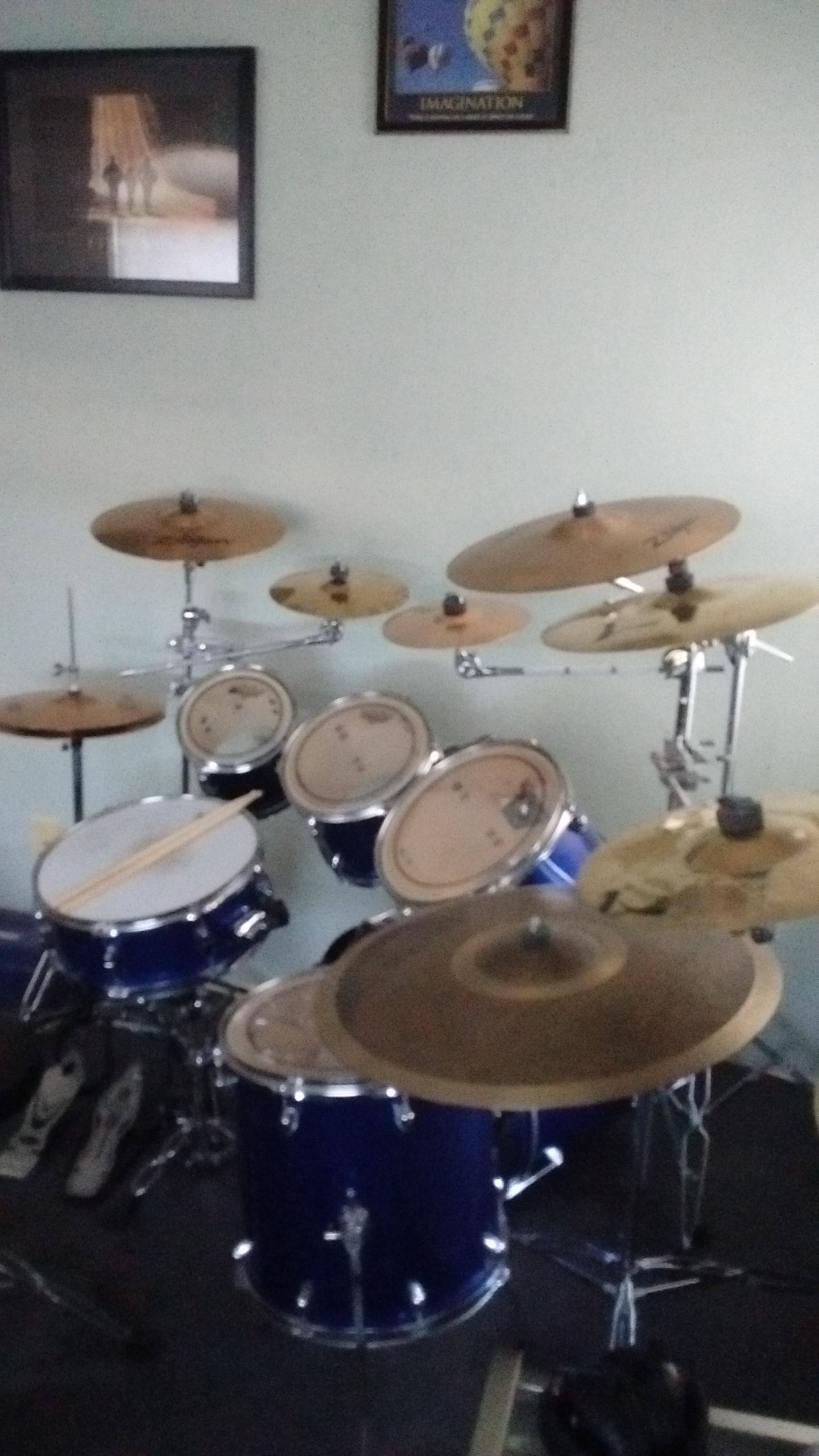 Best Buy: Union Drums U5 5-Piece Drum Set Metallic Blue DRSU5DB