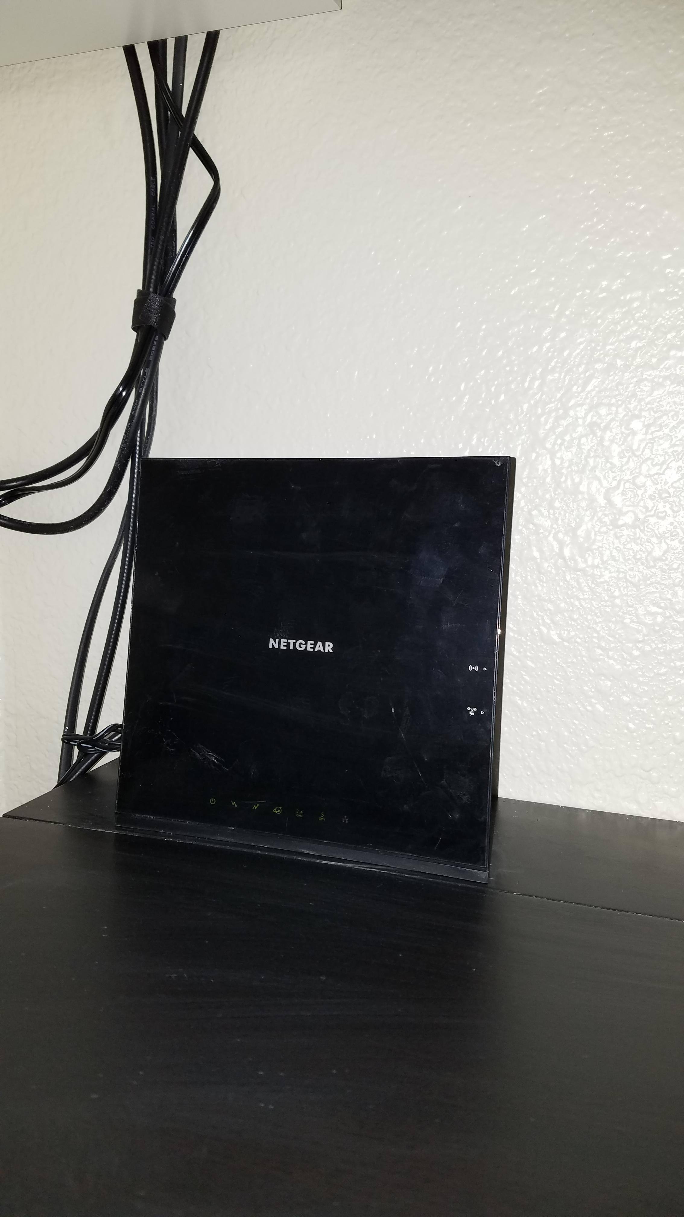 Best Buy: NETGEAR Dual-Band AC1600 Router with 16 x 4 DOCSIS 3.0 Cable ...