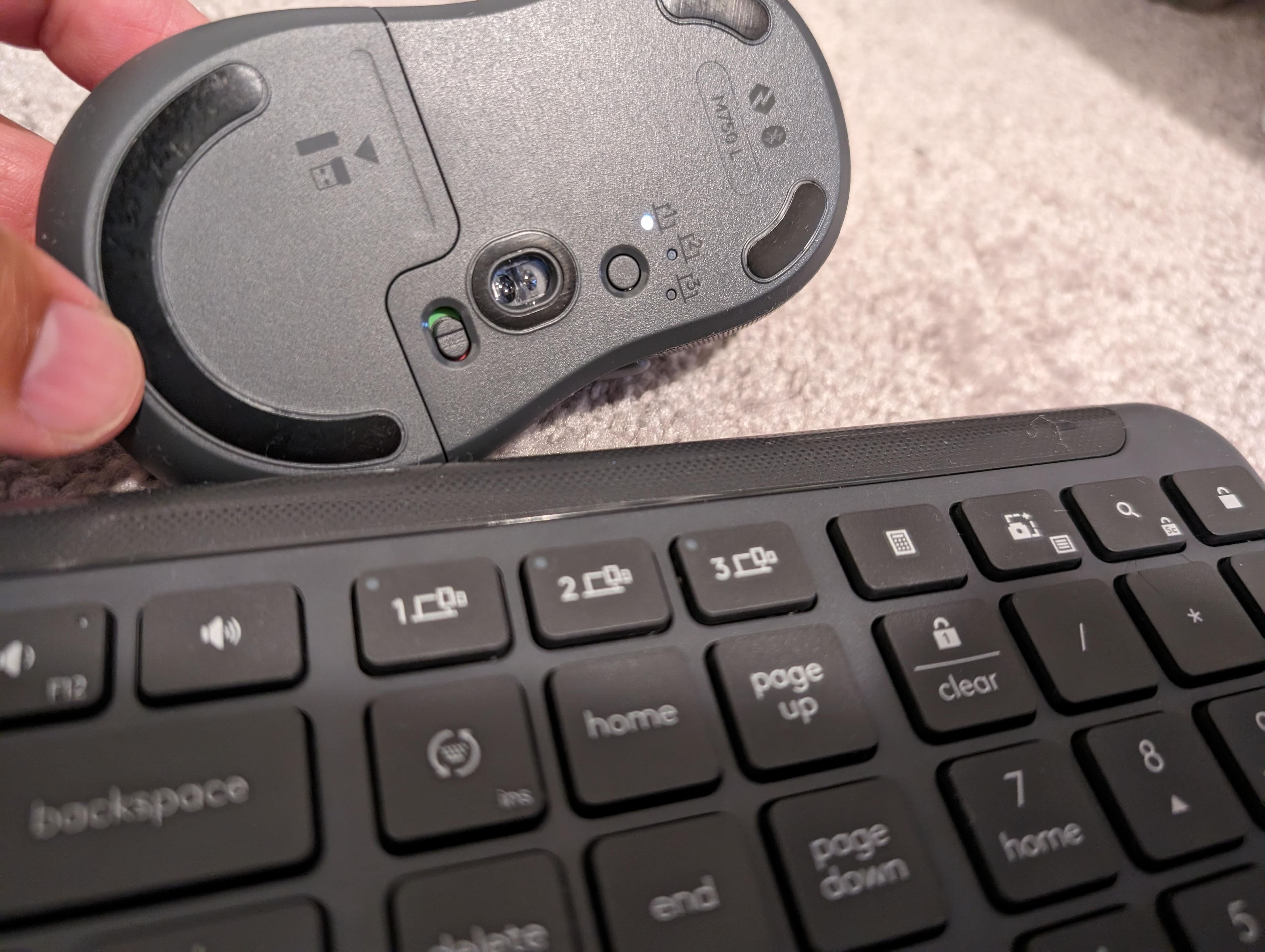 Customer Reviews: Logitech MK955 Signature Slim Full-size Wireless ...