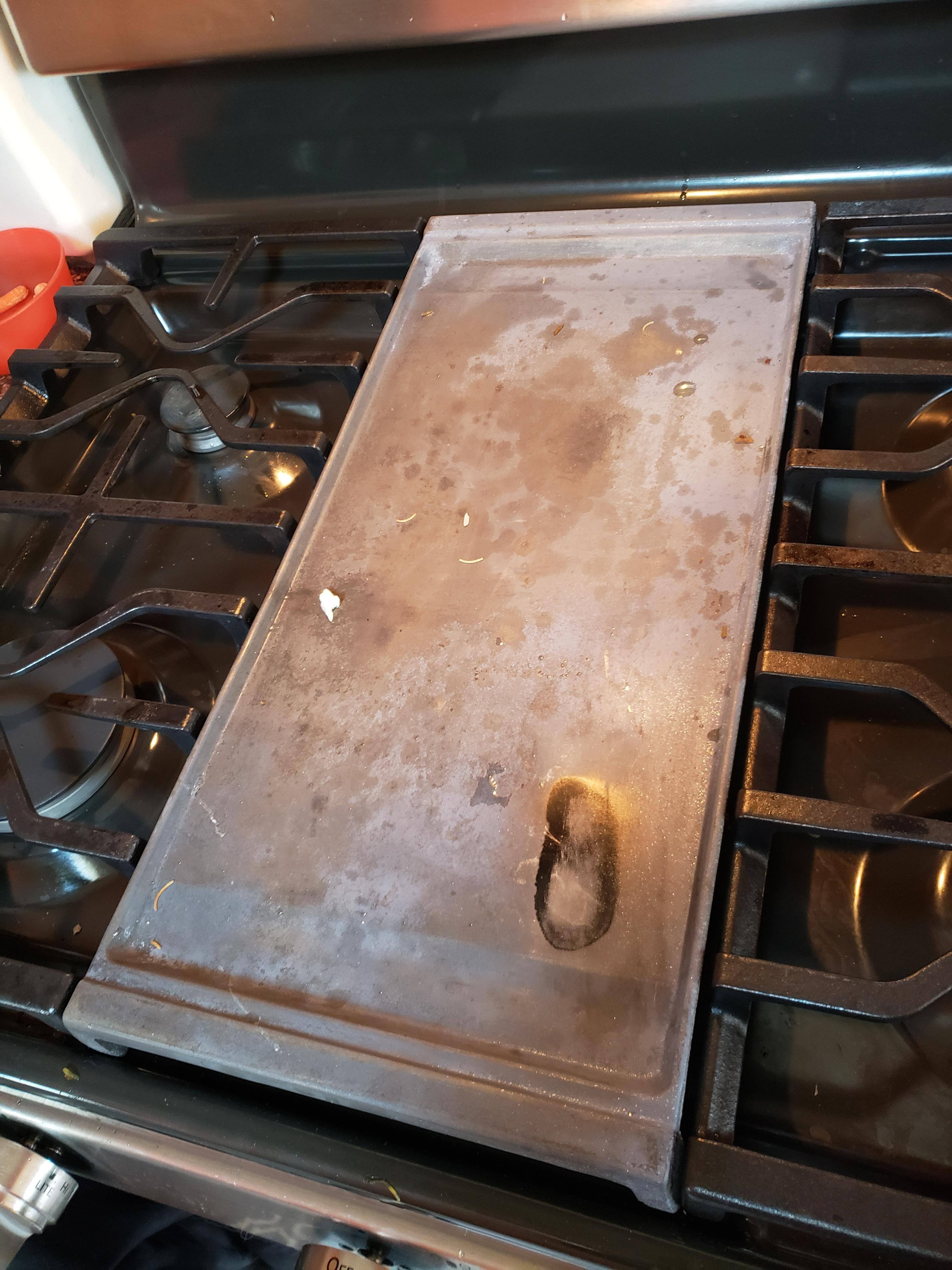 GE 5.0 Cu. Ft. Freestanding Gas Range with Self-cleaning and Power Boil ...