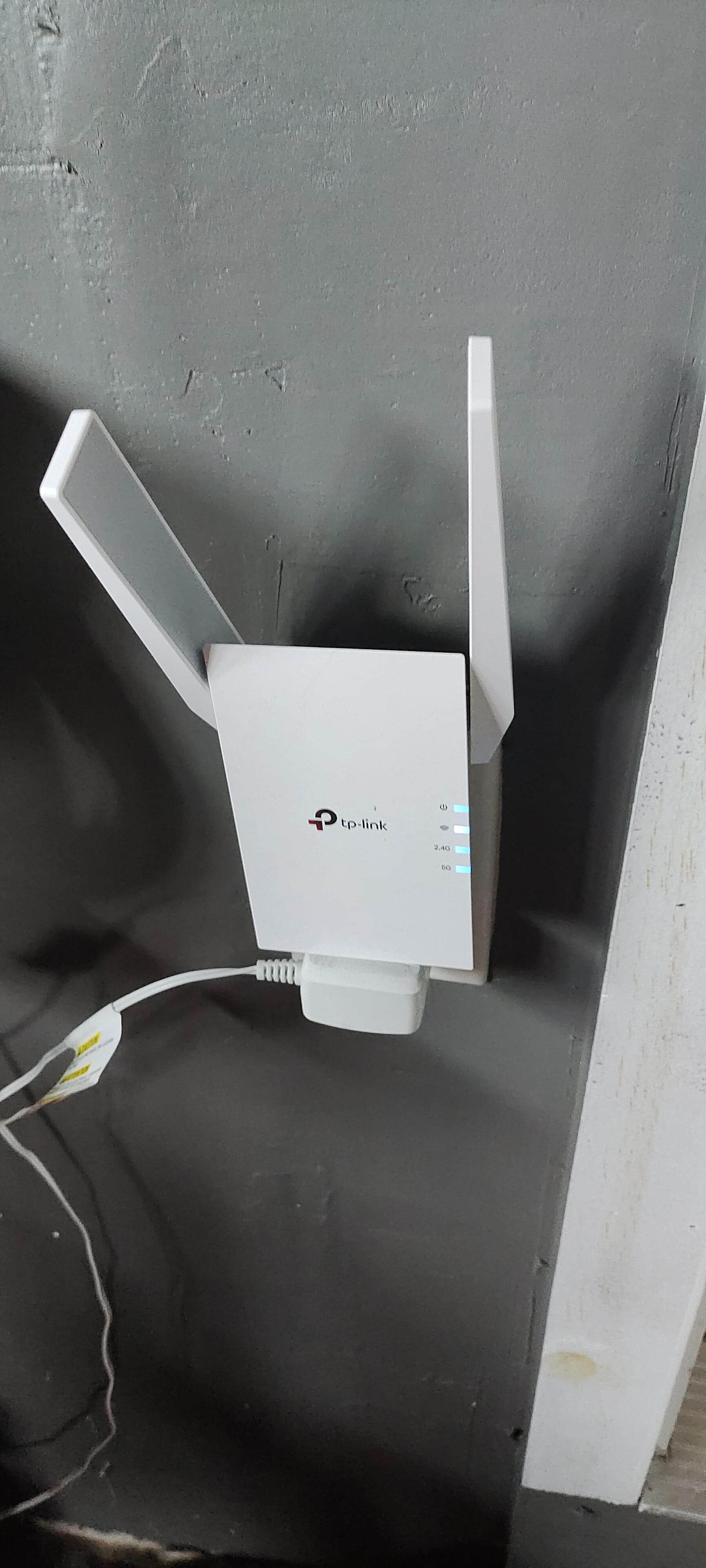 TP-Link RE605X AX1800 Wi-Fi 6 Range Extender White RE605X - Best Buy