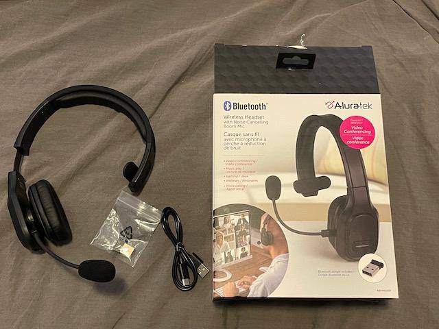 Best Buy: Aluratek Wireless Bluetooth Headset with Boom Mic for video ...