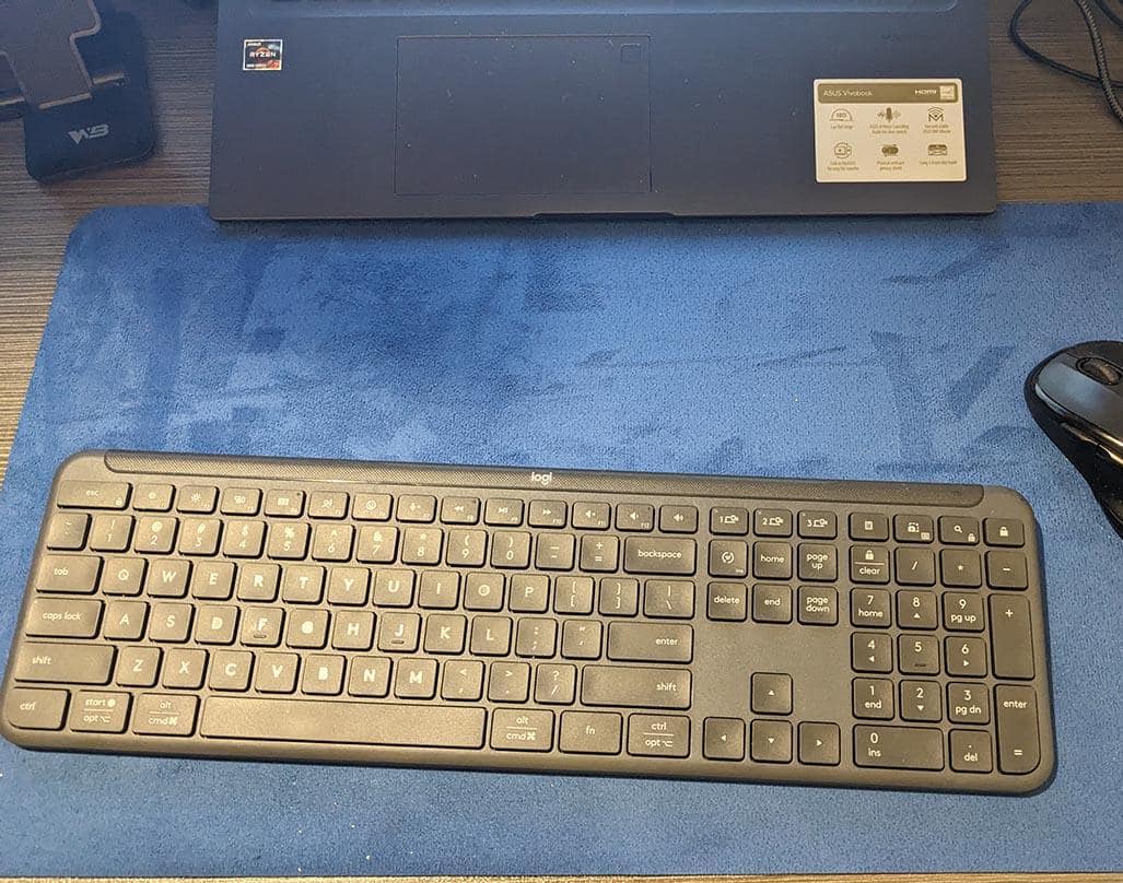 Customer Reviews: Logitech MK955 Signature Slim Full-size Wireless ...