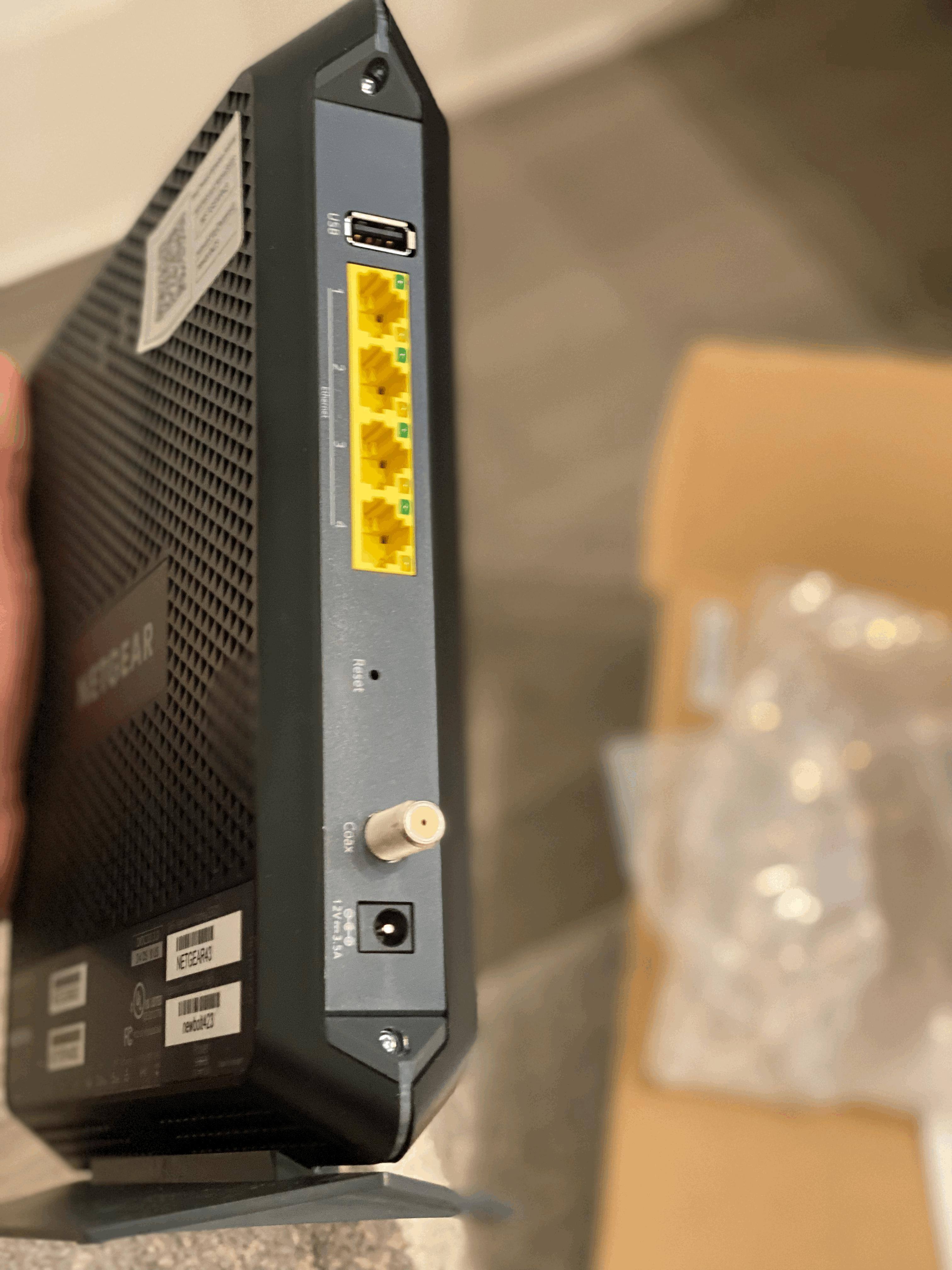 Customer Reviews: NETGEAR Nighthawk AC1900 Router with DOCSIS 3.0 Cable ...