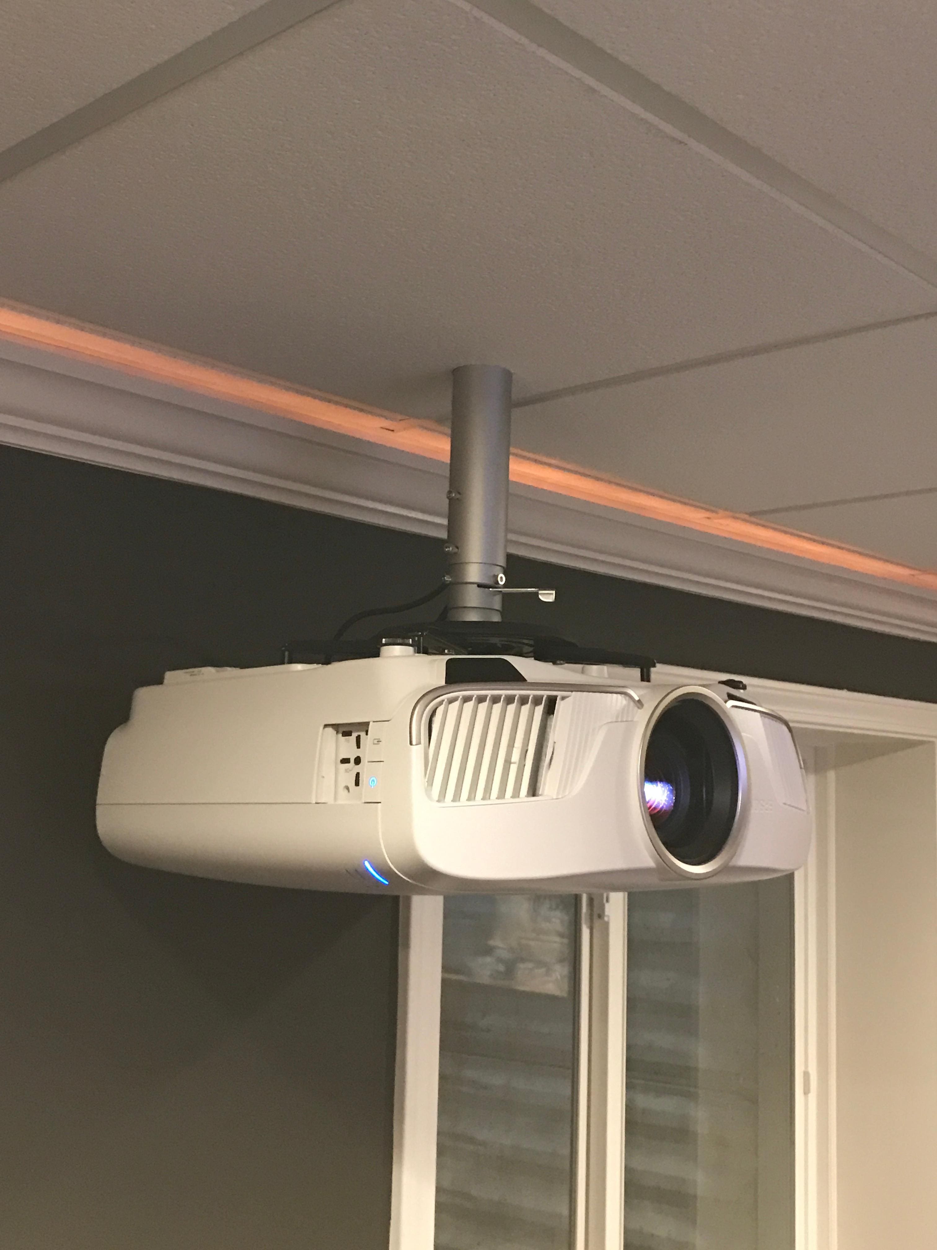 Best Buy: BenQ Projector Ceiling Mount Silver/Black CM00G3