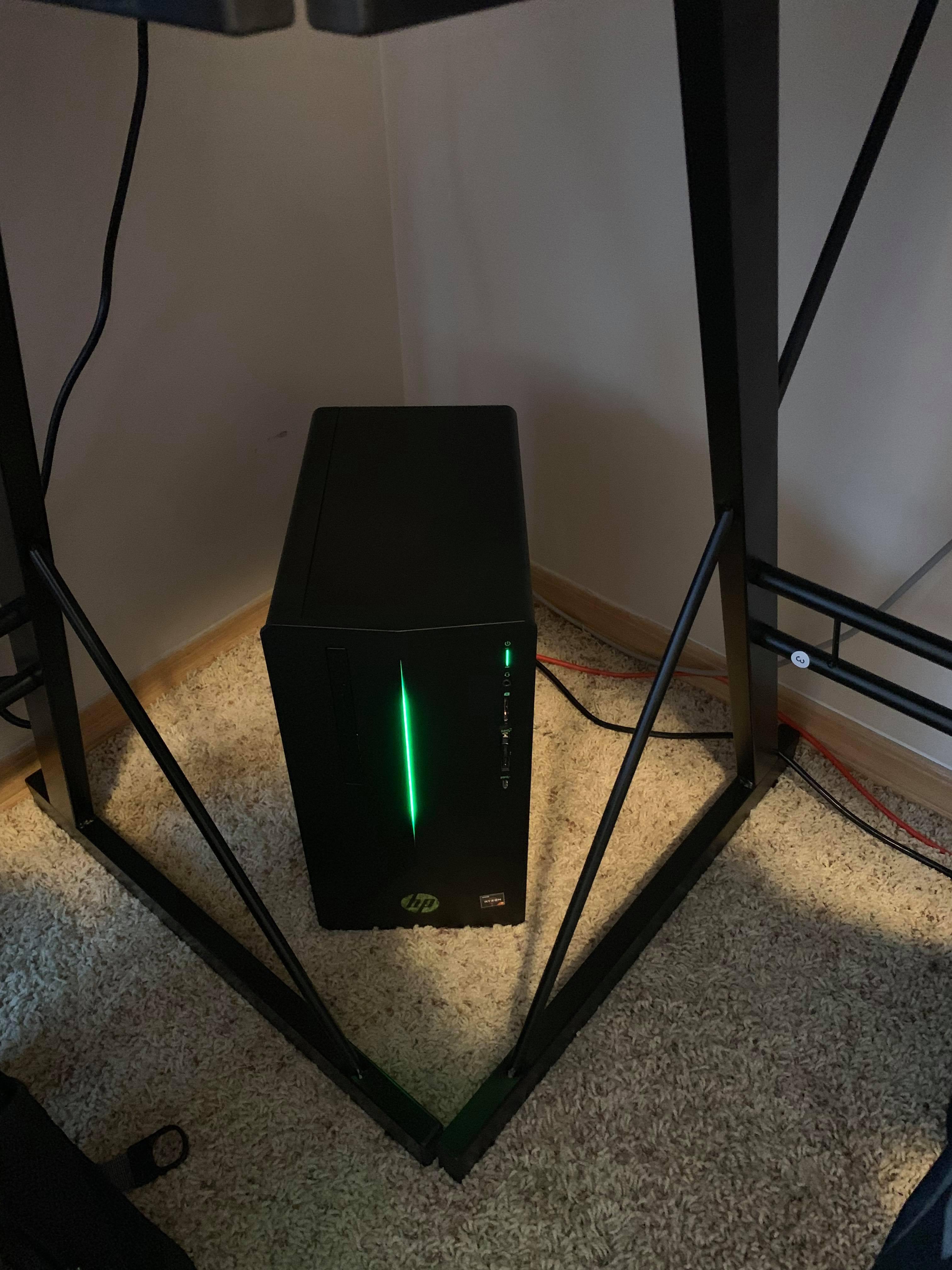 Customer Reviews: HP Pavilion Gaming Desktop AMD Ryzen 5 2400G 8GB Memory AMD Radeon RX 580 4GB ...