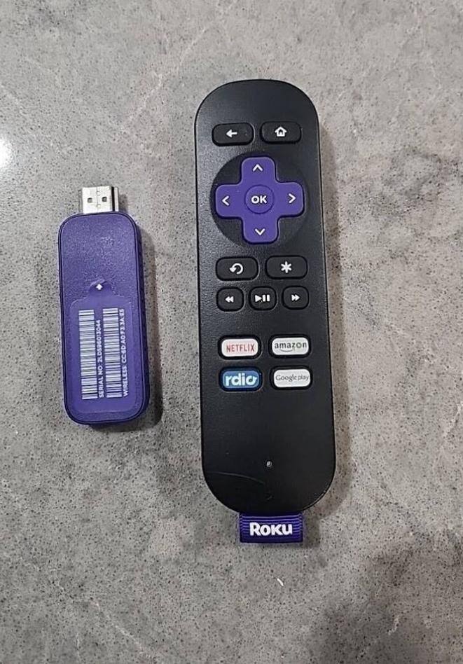 Best Buy: Roku Streaming Stick (2016 Model) Black 3600R