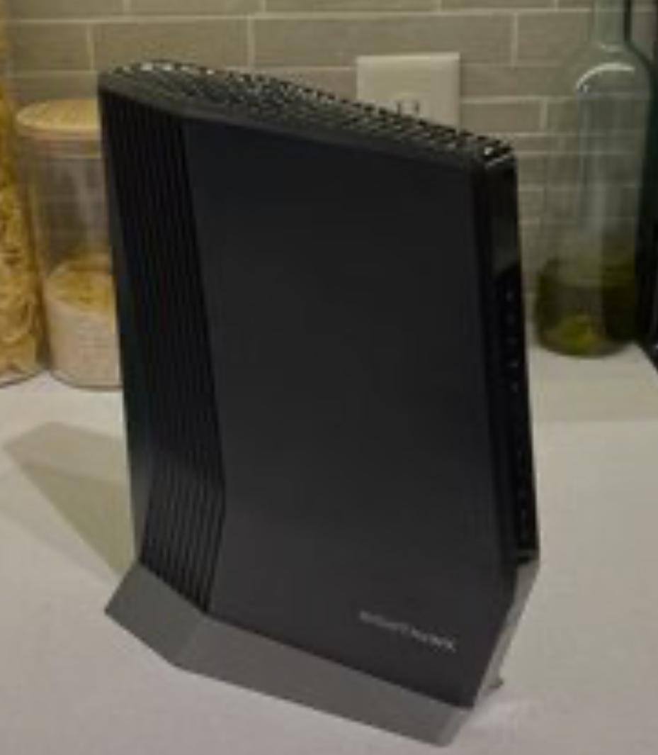 Customer Reviews: NETGEAR Nighthawk AX2700 Router with 32 x 8 DOCSIS 3. ...