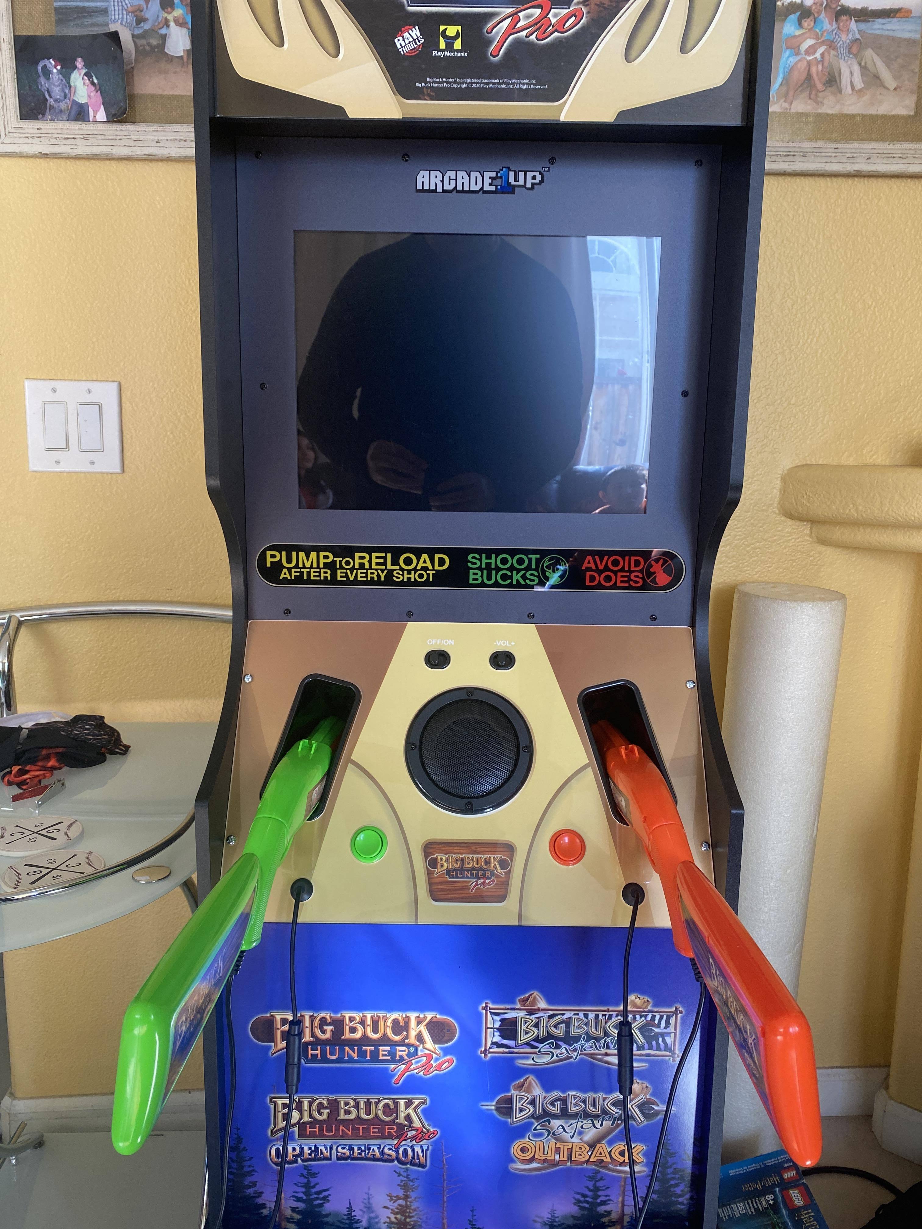Best Buy: Arcade1Up Big Buck Hunter Pro Arcade with Riser and Wall Sign ...