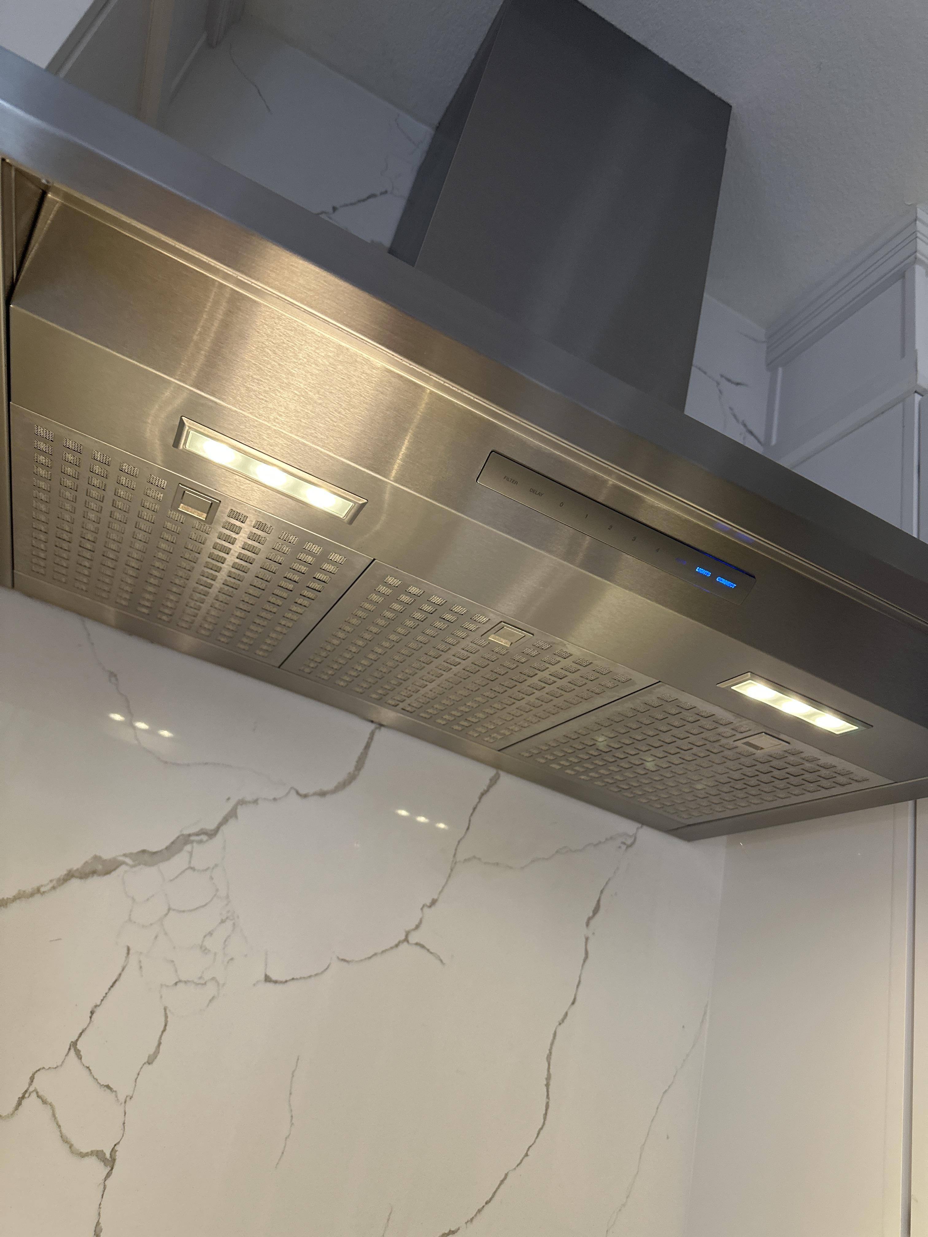 Thermador MASTERPIECE SERIES 36" Convertible Range Hood Stainless Steel ...