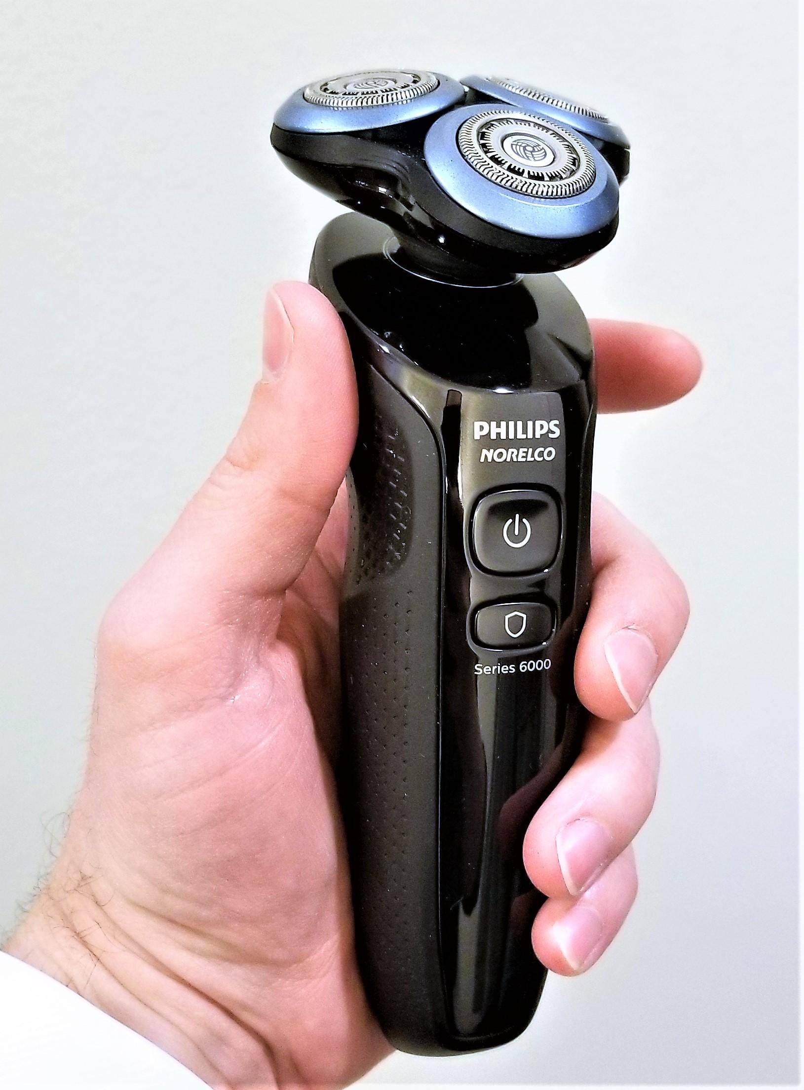 Best Buy: Philips Norelco Series 6000 SmartClick Wet/Dry Electric ...