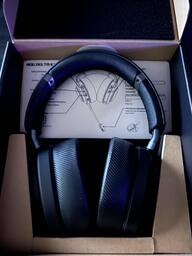 ASUS ROG Delta II Wireless Gaming Headset for PC, Xbox, PS5 ASUS ROG Delta II Wireless Gaming Headset for PC, Xbox, PS5