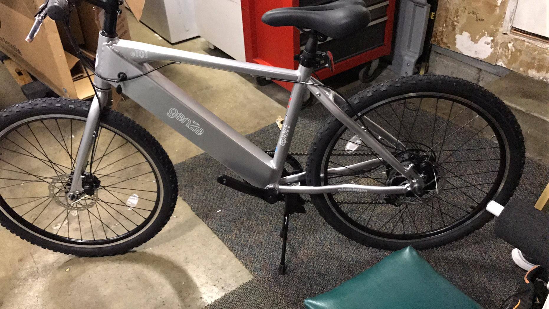 GenZe e101 Sport Electric Bike Silver 18-101-SIL-350-SKD - Best Buy