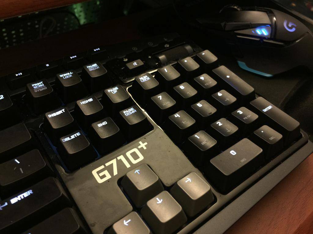 Best Buy: Logitech G710+ Mechanical Gaming Keyboard Black/White 920-003887