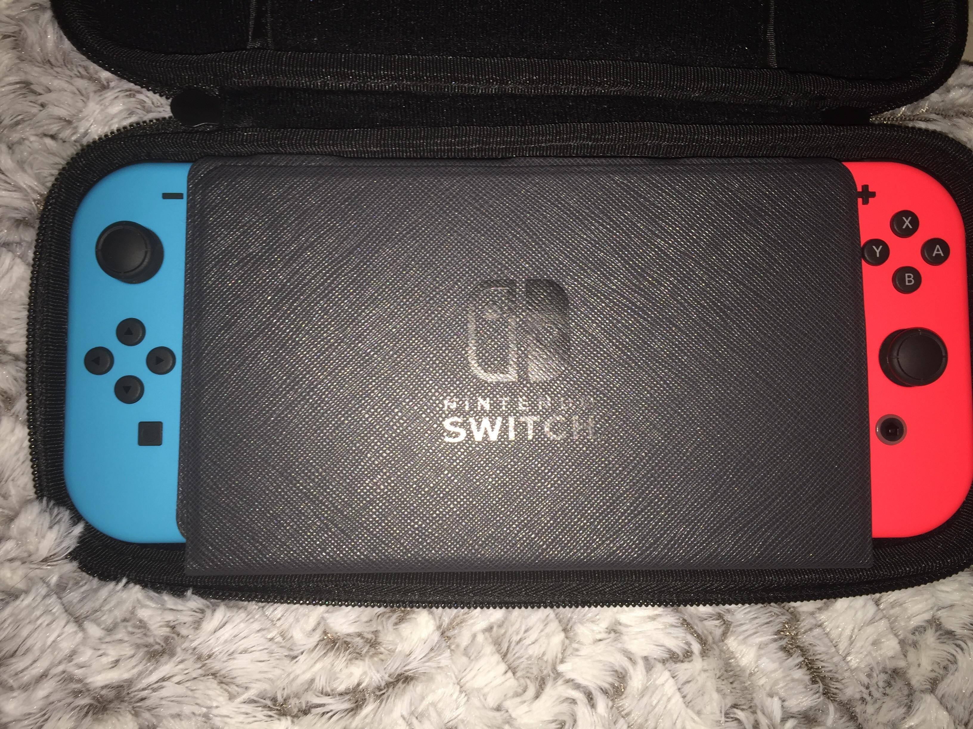 Best Buy: PowerA Hybrid Cover for Nintendo Switch Charcoal 1501063-01