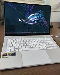 ASUS ROG Zephyrus G14 14 ASUS ROG Zephyrus G14 14