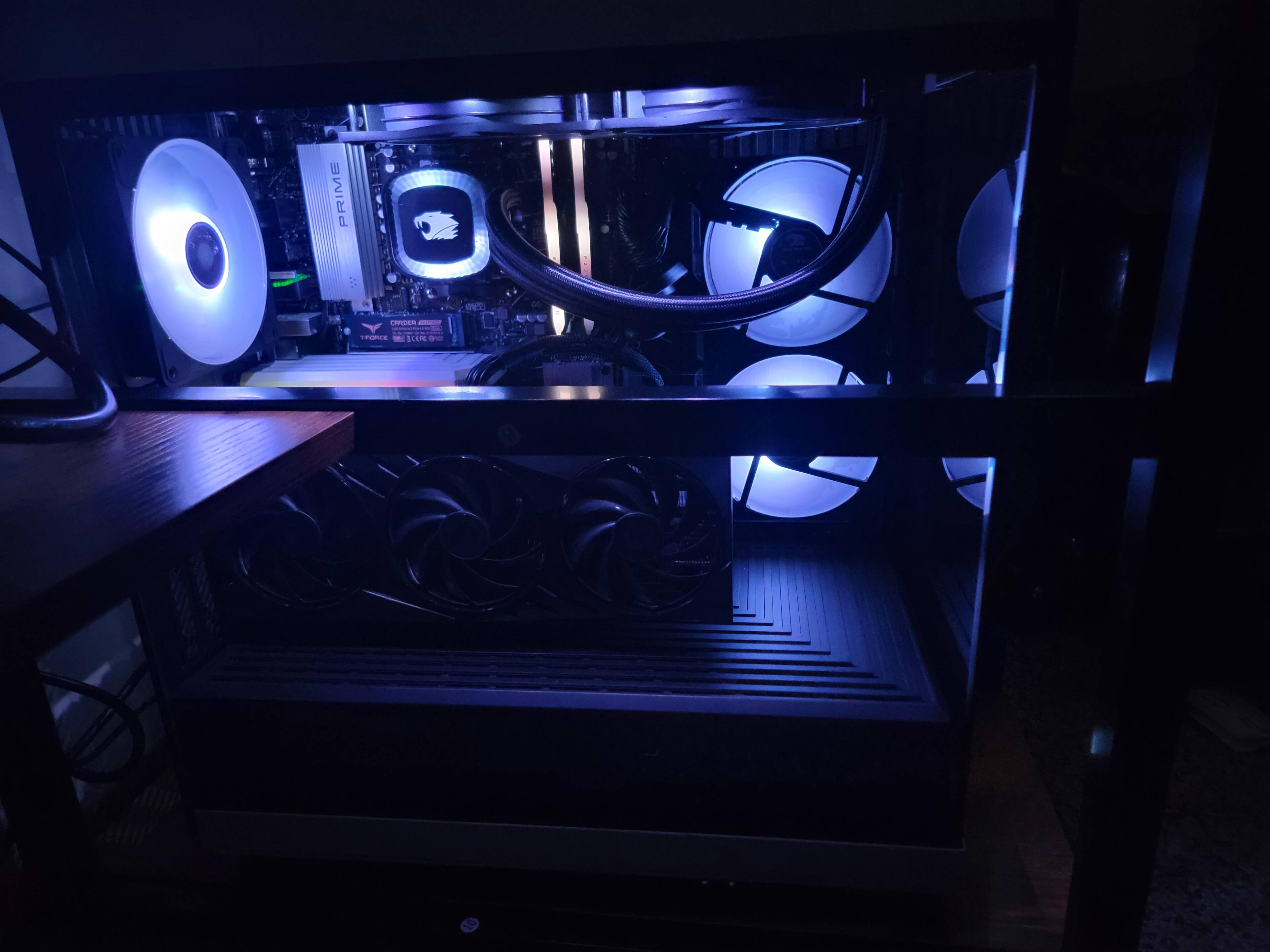 Best Buy: iBUYPOWER Y40 313A Gaming Desktop – AMD Ryzen 9 7900X – 32GB ...