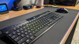 CORSAIR K100 Air Wireless Full Size Bluetooth RGB Mechanical CORSAIR K100 Air Wireless Full Size Bluetooth RGB Mechanical